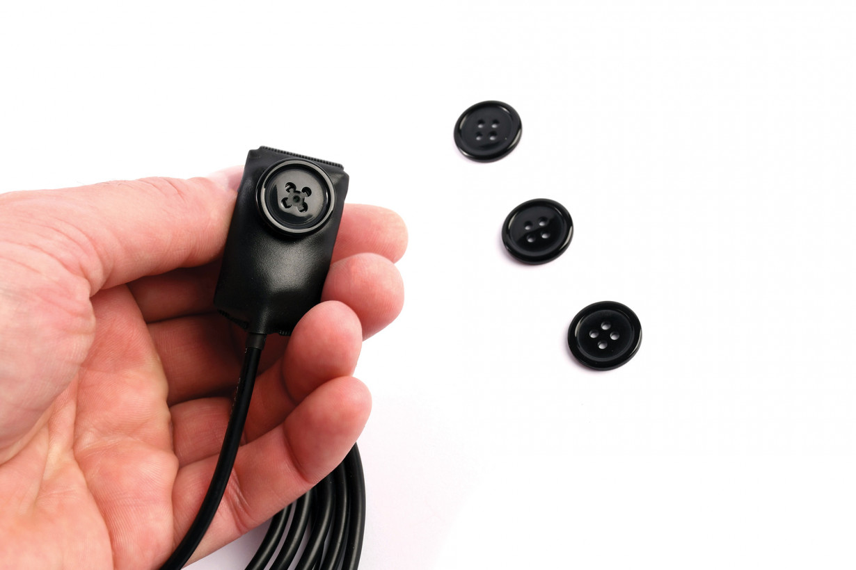 LTE/4G HD Camera PRO Smallest Earpiece and hidden button camera gives ...